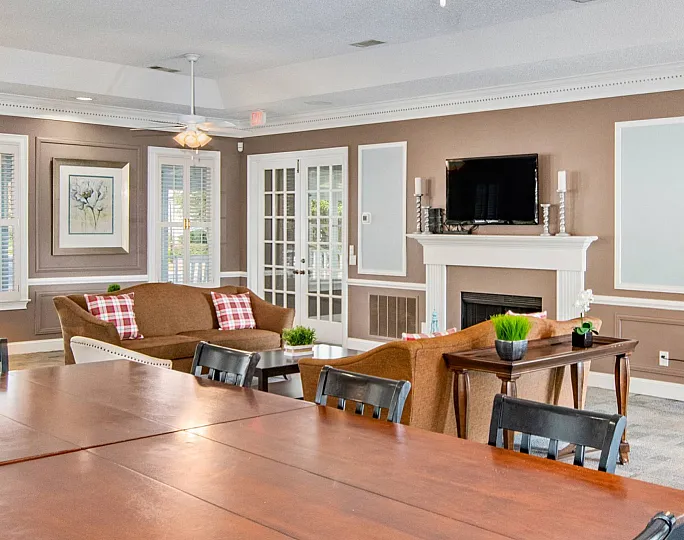 The Paddock Club | Apartments In Columbia, SC