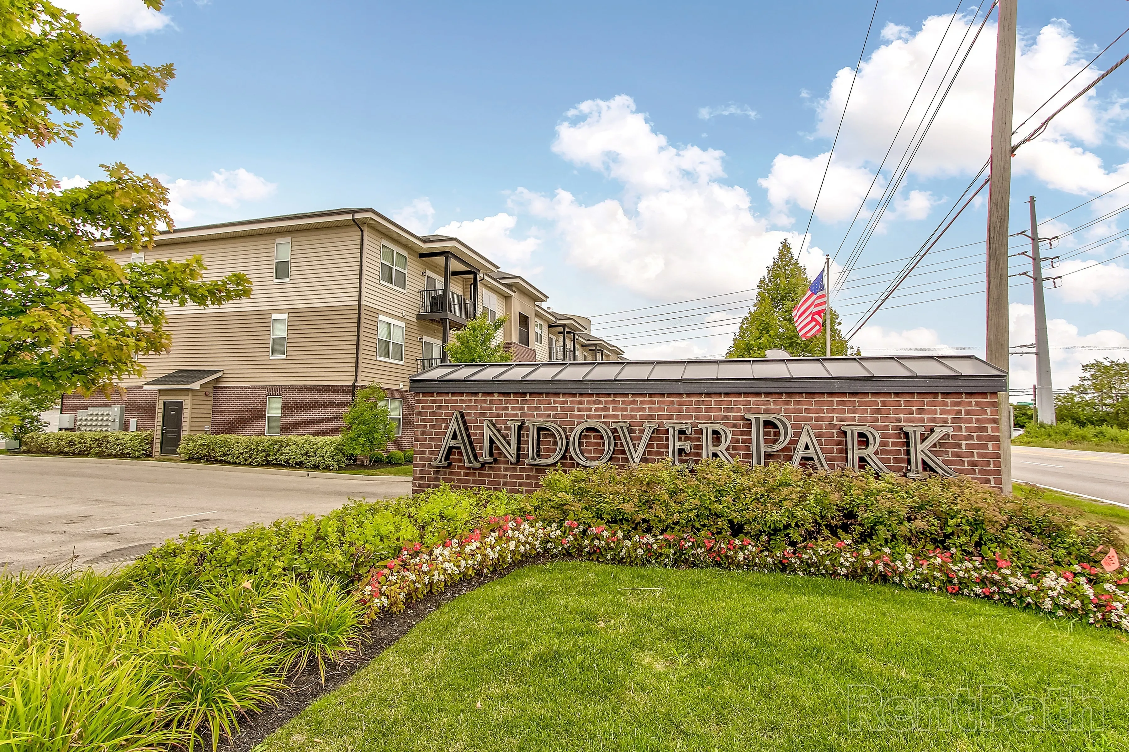 View Photos & Take A Virtual Tour | Andover Park Apartments