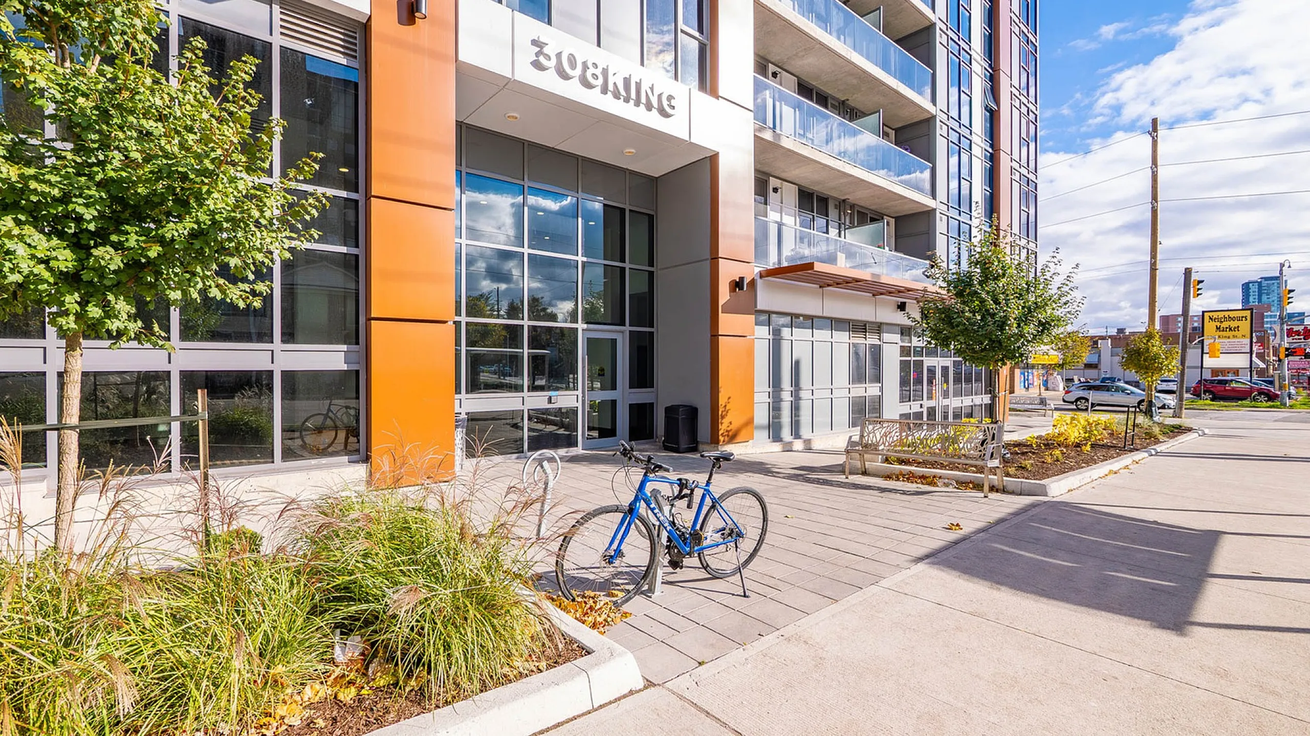 Waterloo Student Housing - Student Apartments & Rooms for Rent