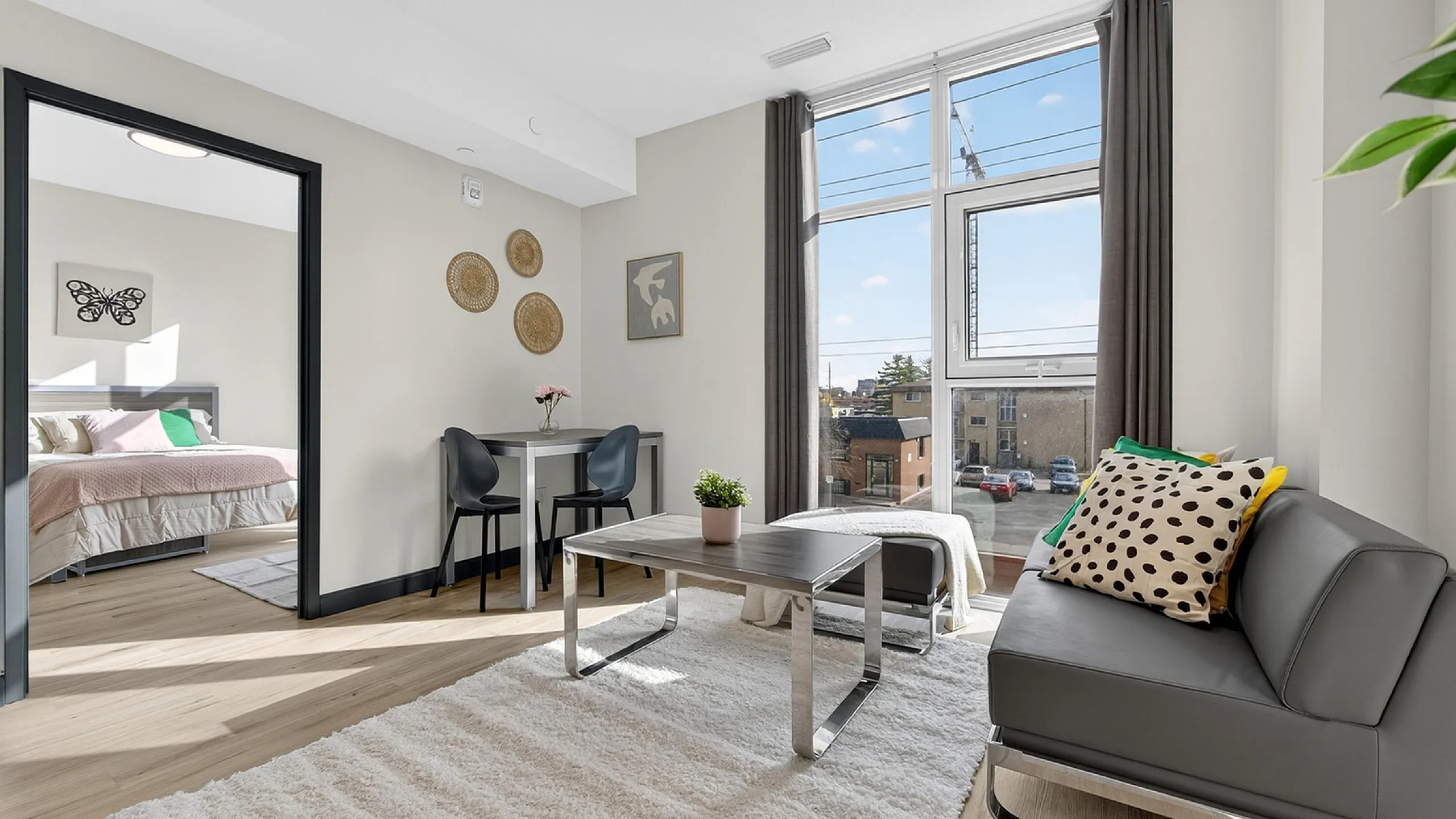 Waterloo Student Housing - Student Apartments & Rooms for Rent