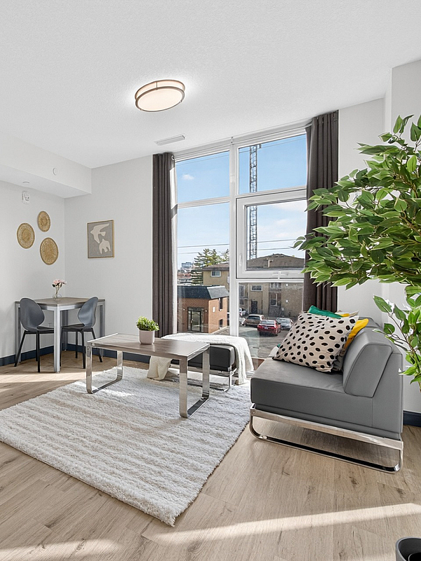 Waterloo Student Housing - Student Apartments & Rooms for Rent
