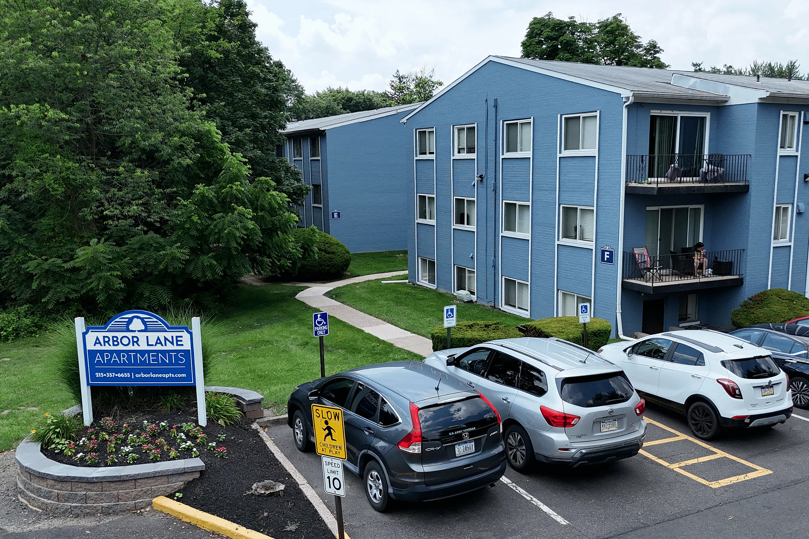 View Photos & Take A Virtual Tour | Arbor Lane