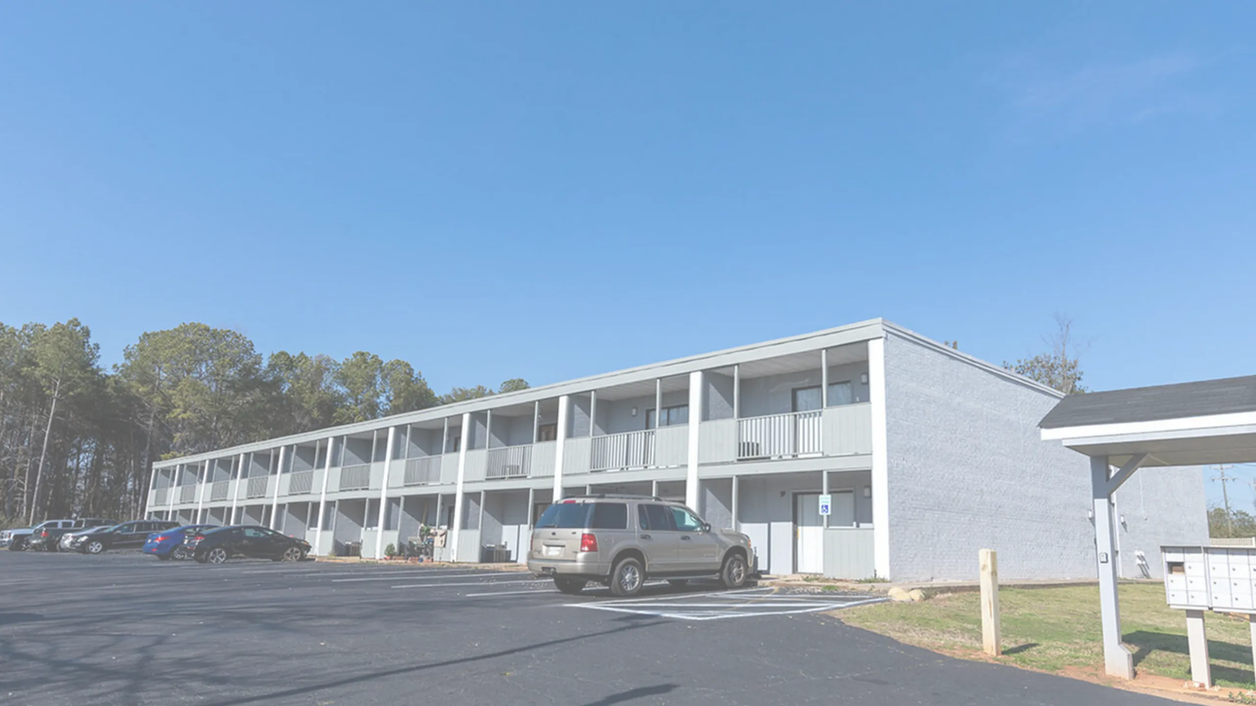 Azalea Apartments | NOAH Property Management