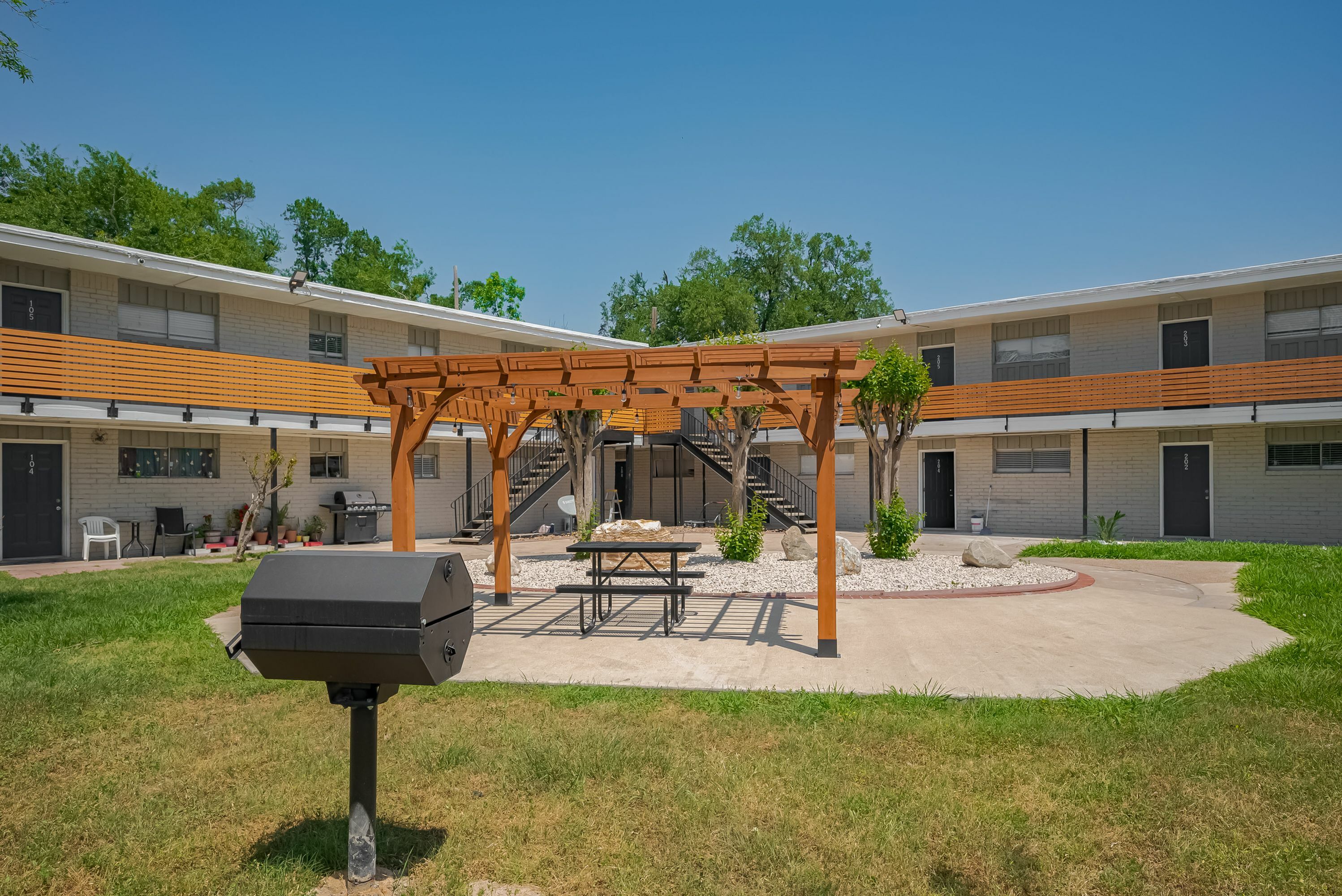 View Photos | Mangum Oaks
