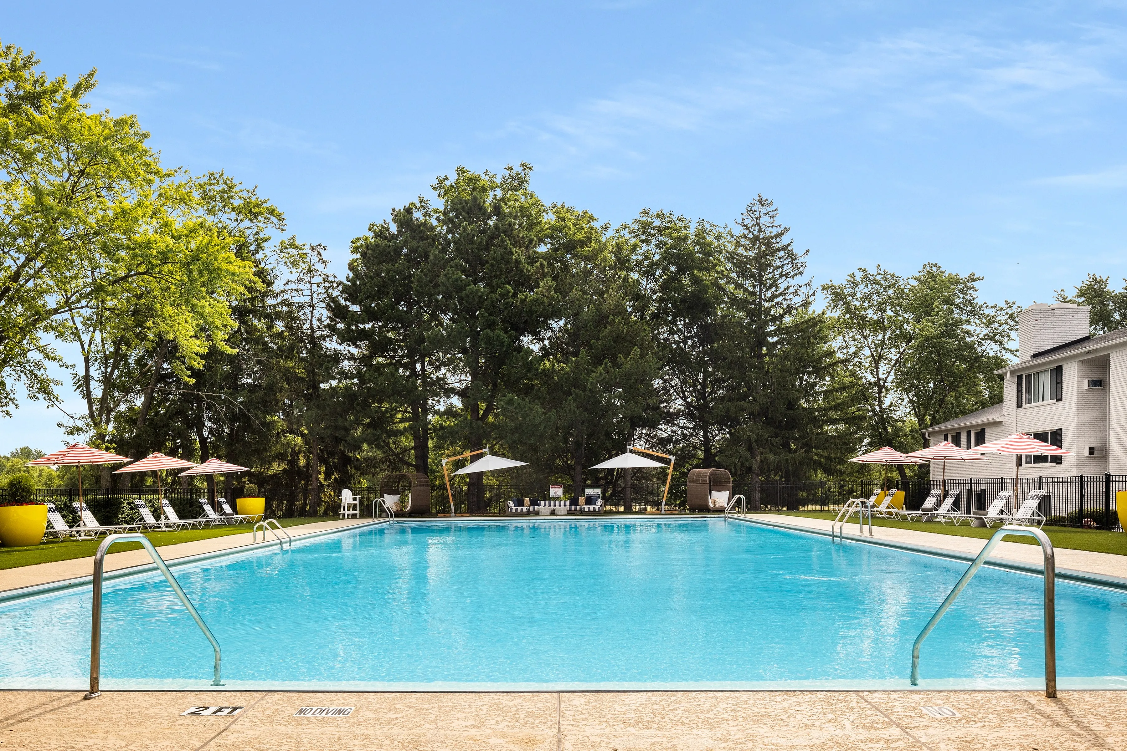 View Photos | Independence Green Apts