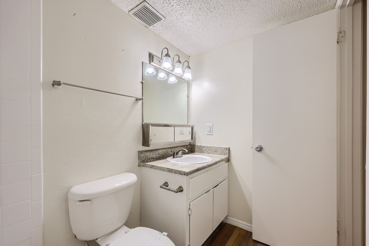 View Photos of Our Rise Heather Ridge Apartments.