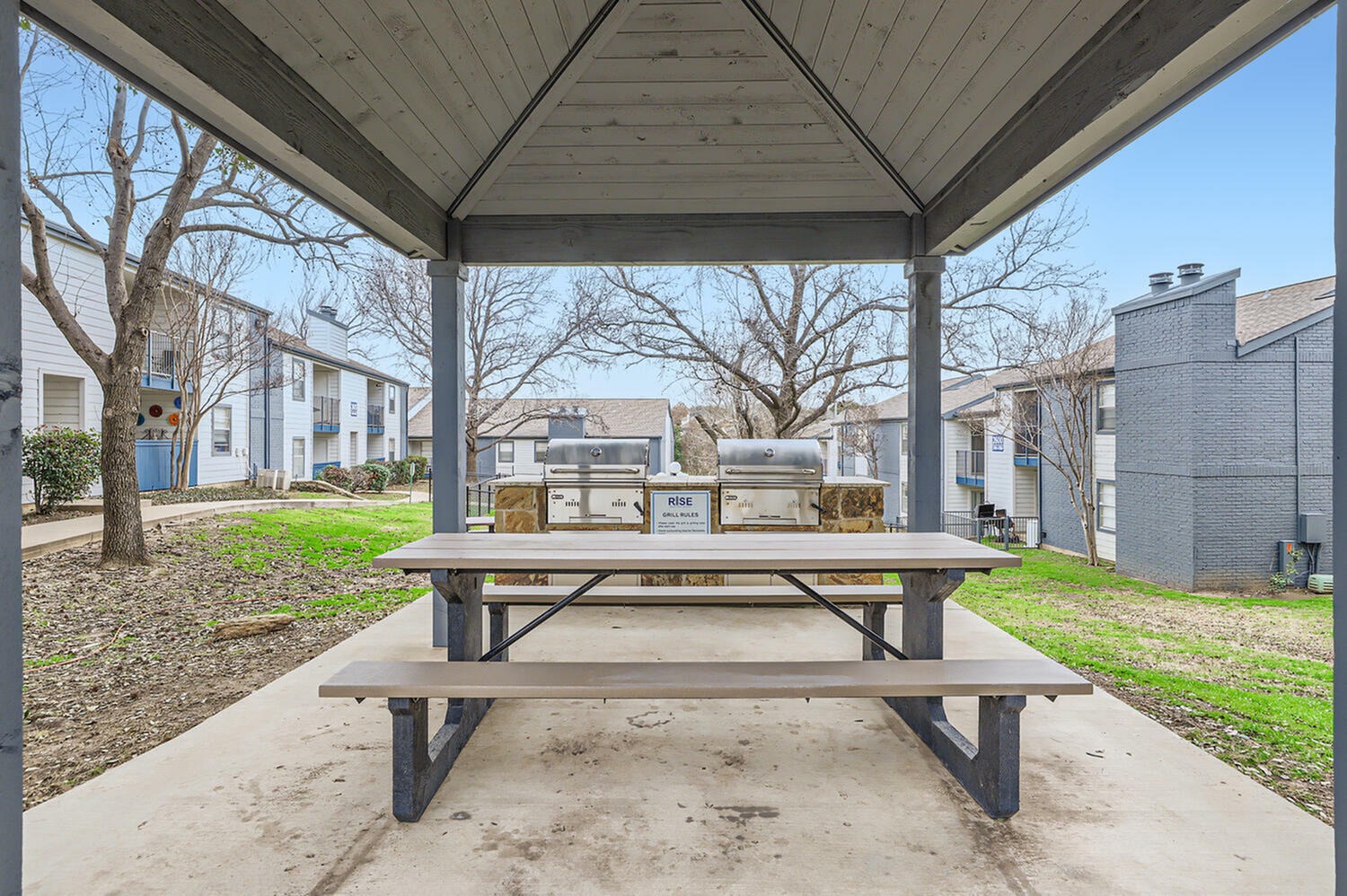 View Photos of Our Rise Heather Ridge Apartments.