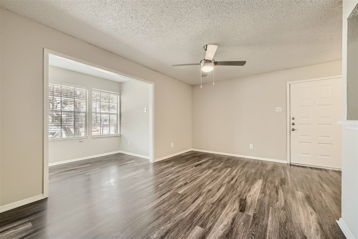 View Photos of Rise Spring Pointe Apartments for Rent.