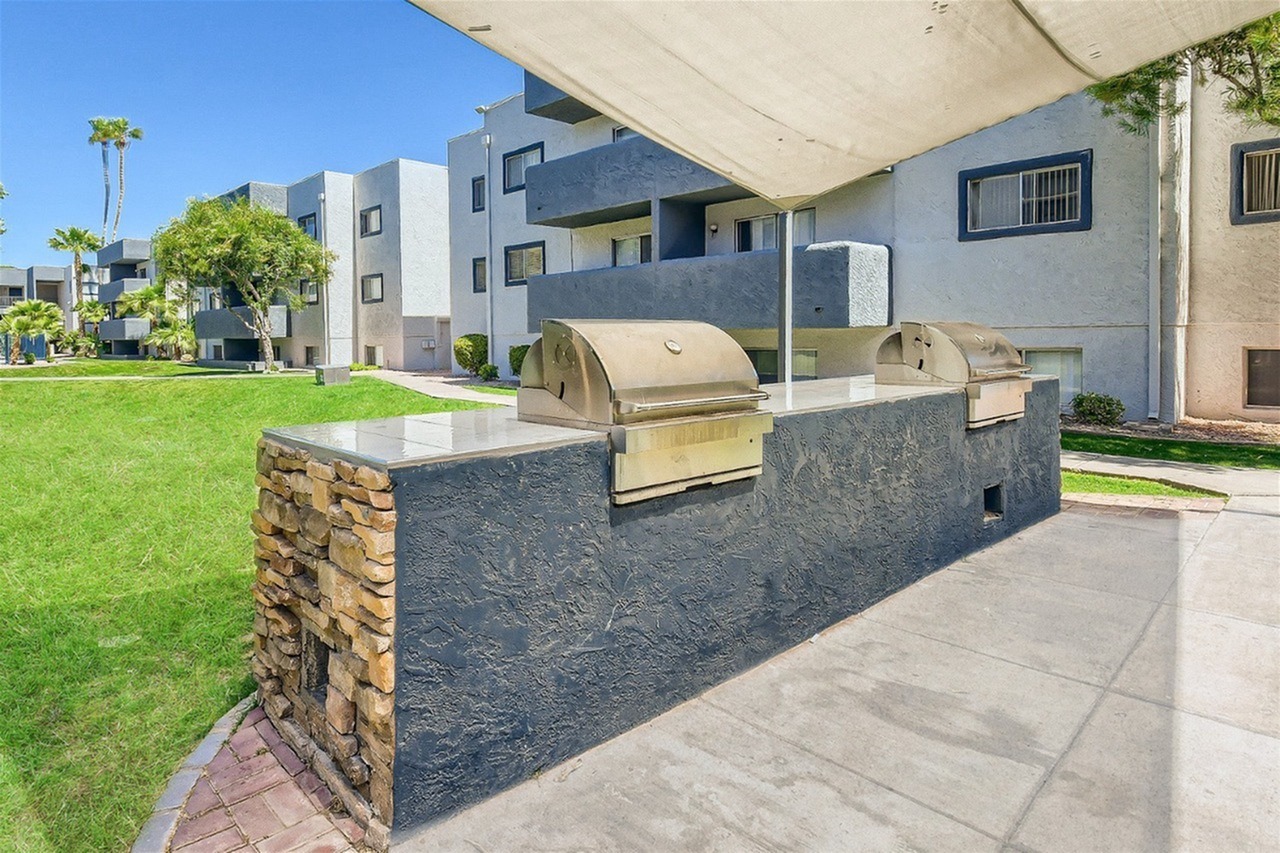 View Photos of Rise at Dobson Ranch Apartments for Rent