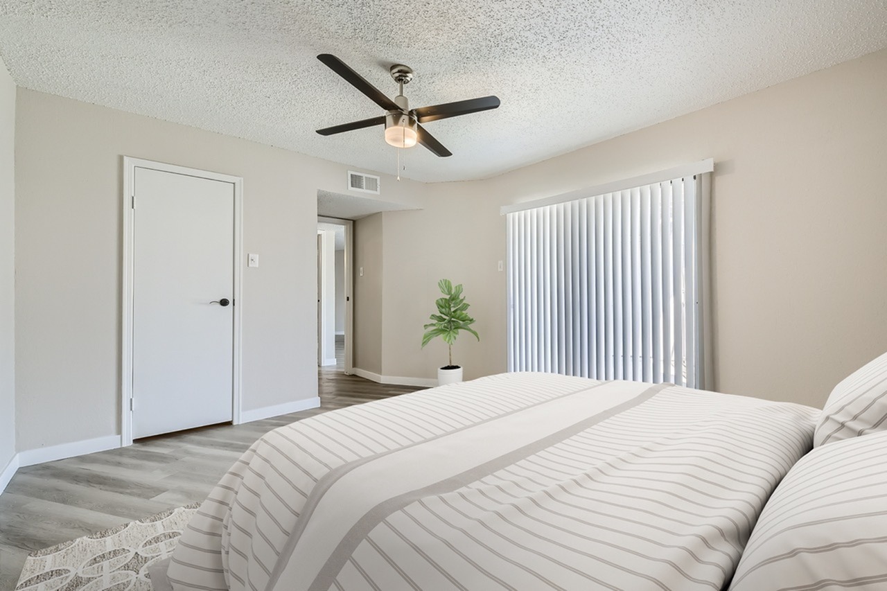 View Photos of Rise Spring Pointe Apartments for Rent.