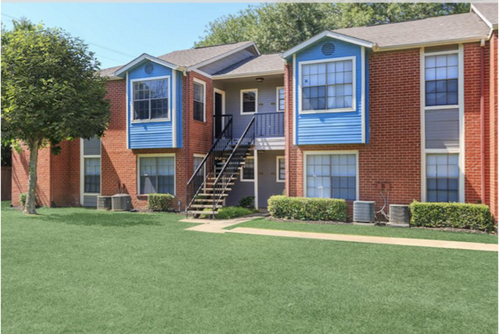 Rise West Arlington Apartments in Arlington | Official Site