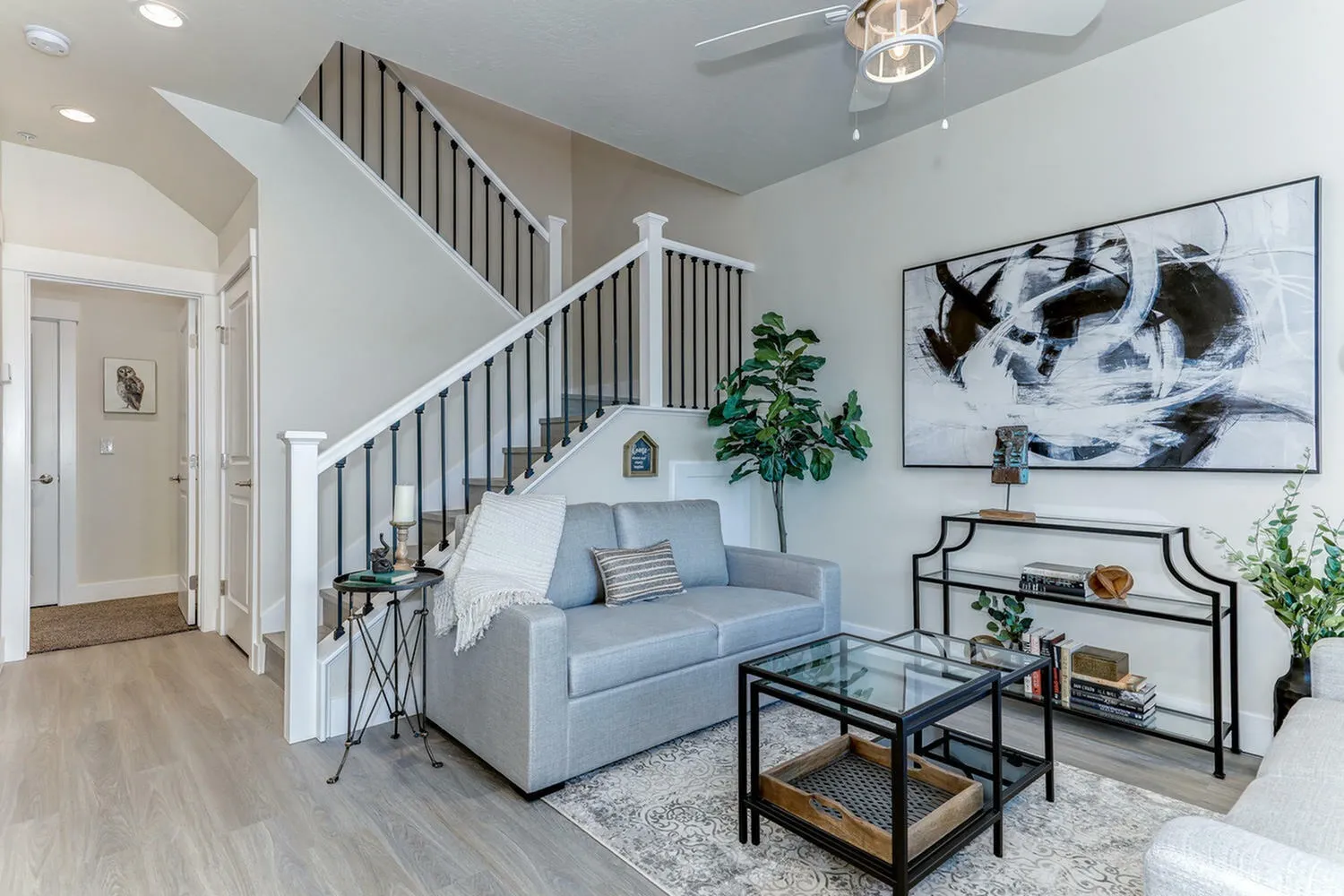 View Photos & Take A Virtual Tour | Cedar Crossing Townhomes