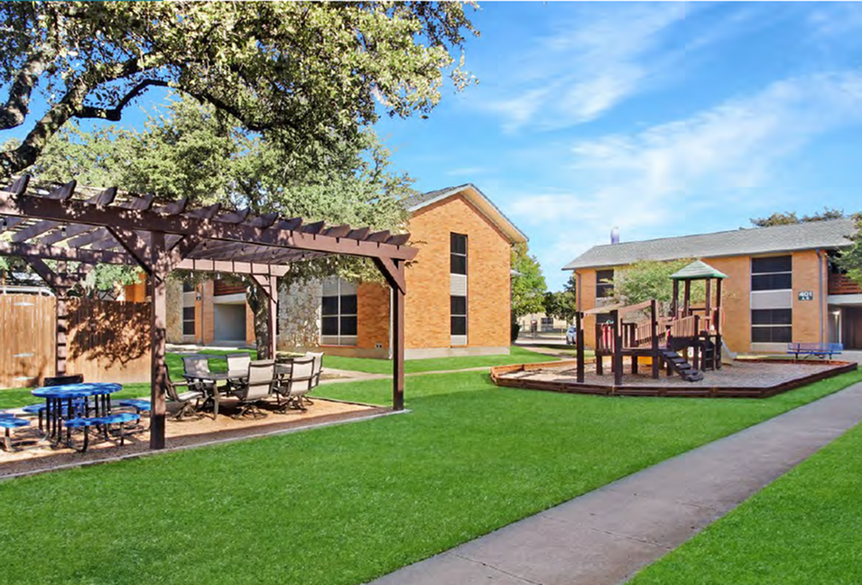 Apartment Amenities in Fort Worth, TX | Xander at James