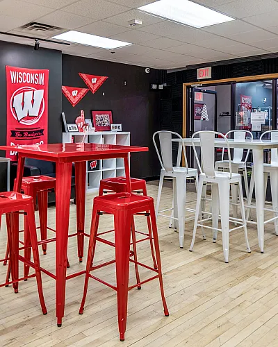 UW Madison Apartments Near Campus | Varsity Apartments