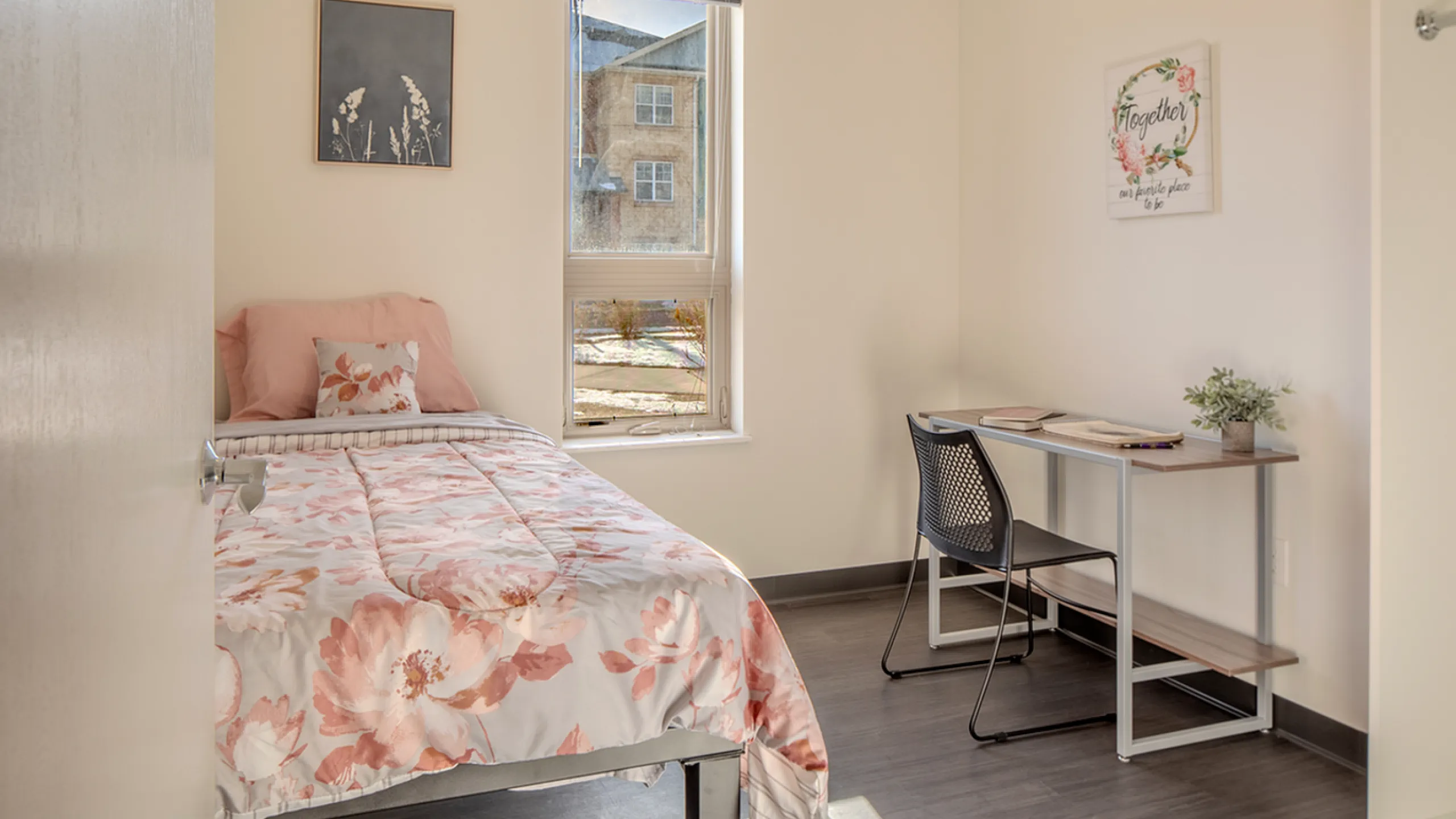 Off-Campus Student Apartments Near UWSP | The Reserve