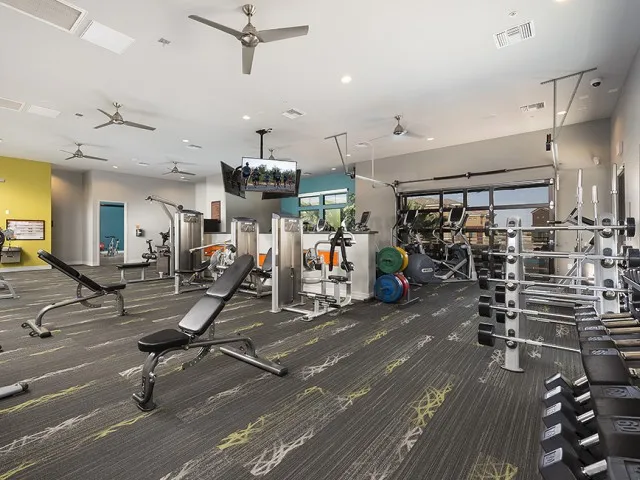 Luxury Amenities in Phoenix Apartments | Liv Ahwatukee