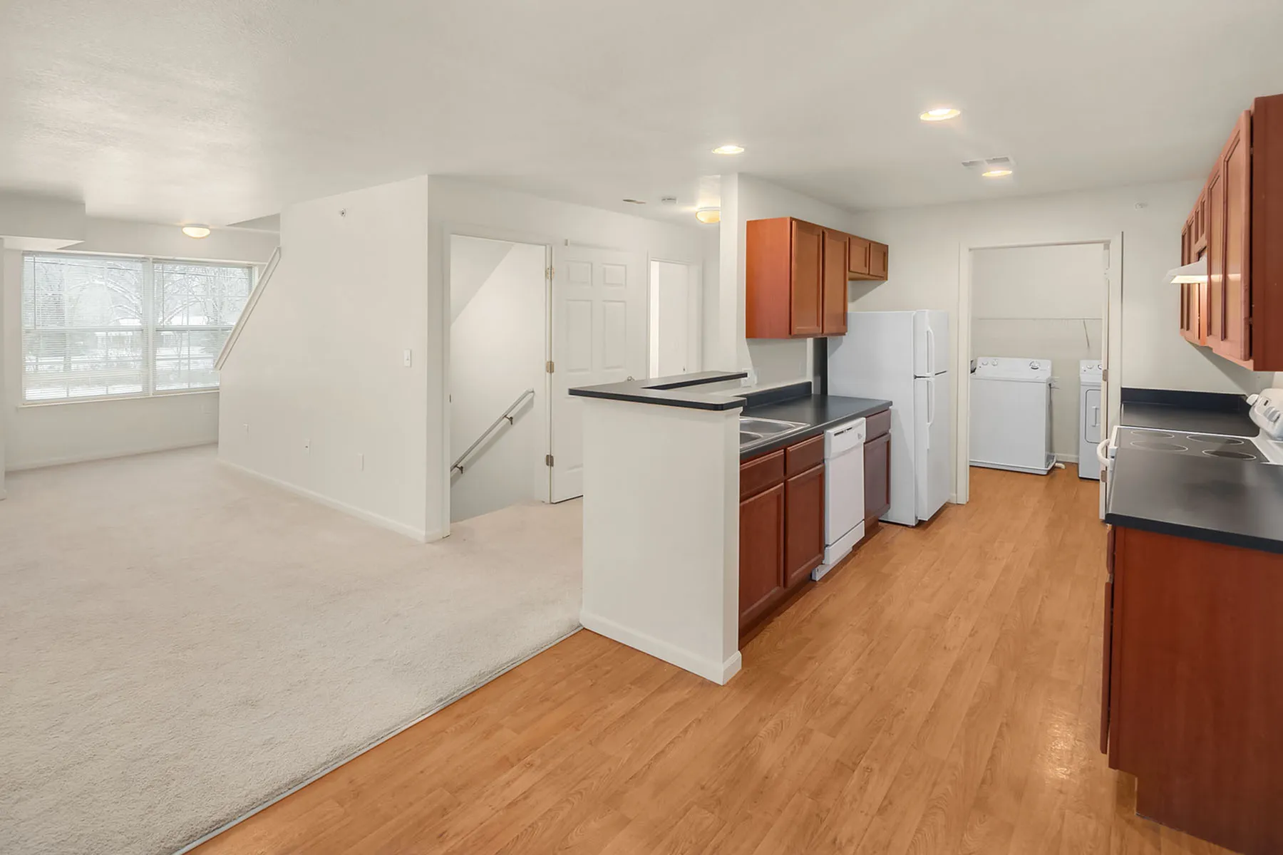 BUNGALOW | 1 Bed Apartment | Mallard Pond Apartments & Condos