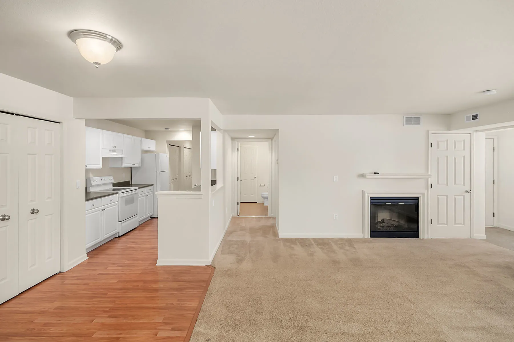 MALLARD | 2 Bed Apartment | Mallard Pond Apartments & Condos