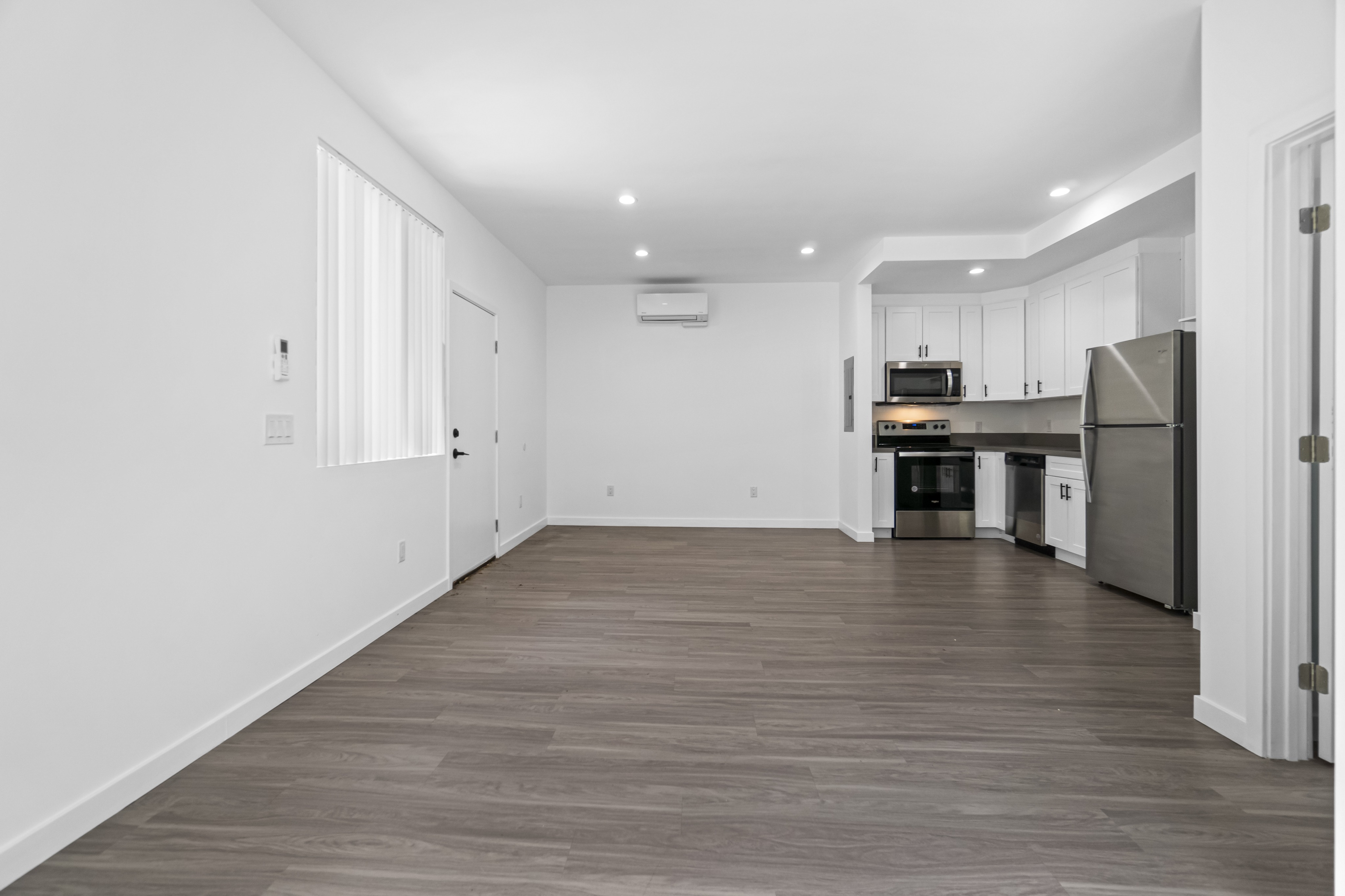 View Photos & Take A Virtual Tour | 600 Olive