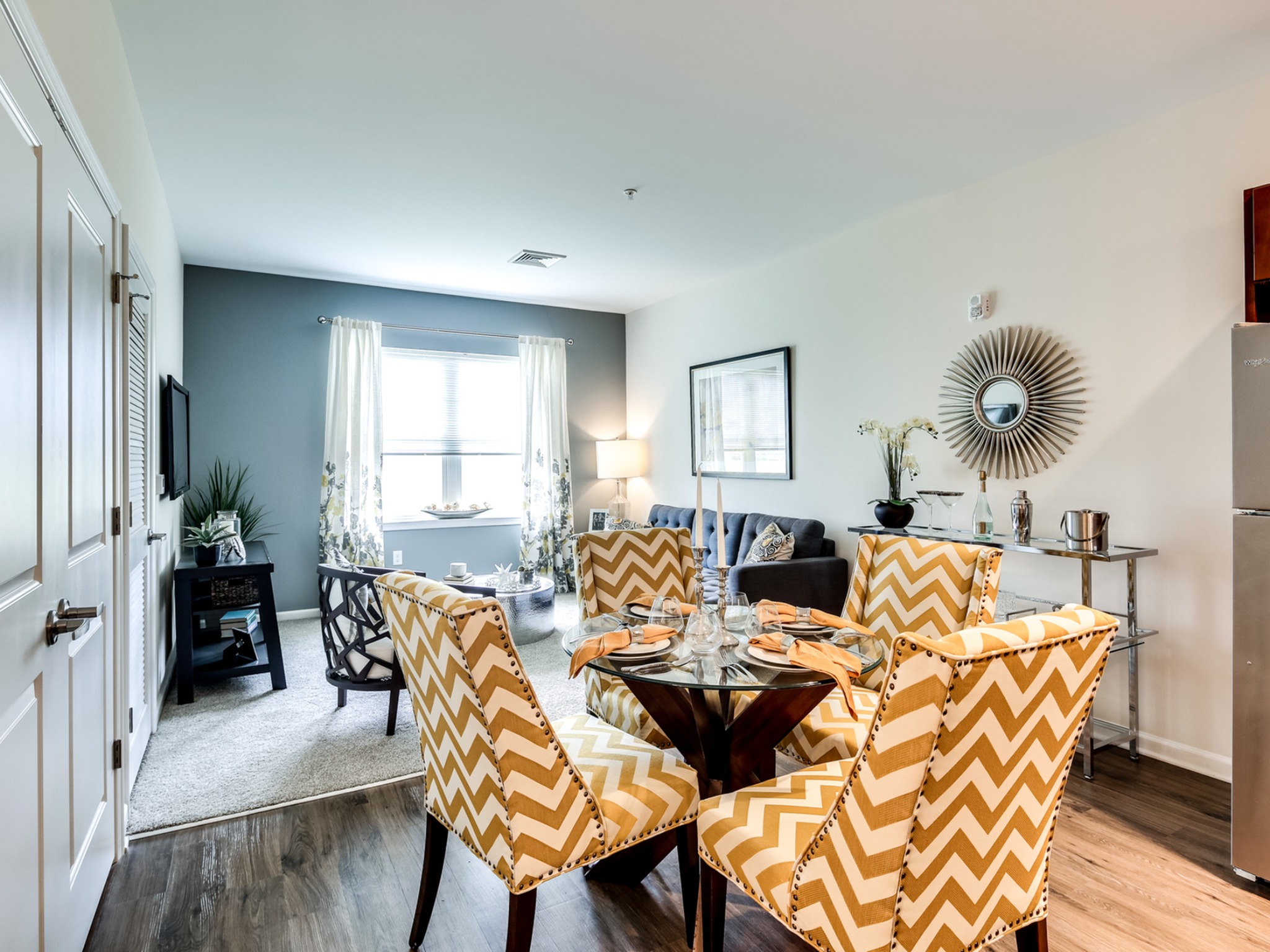 Union Flats Mechanicsburg Apartments | Photos & Virtual Tour