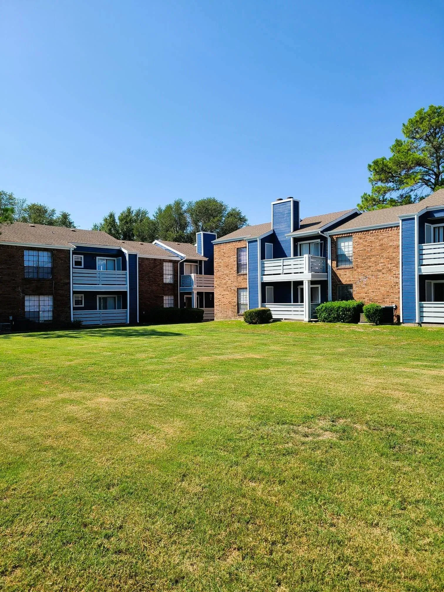 View Photos | Post Oaks Apartments