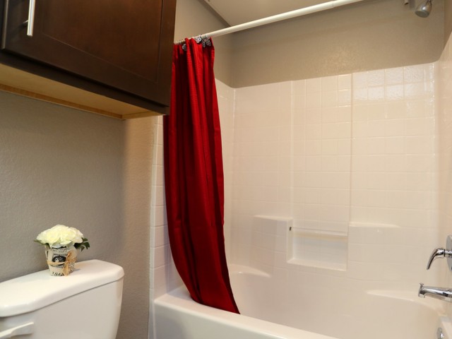 View Photos | The Bridges on Travis