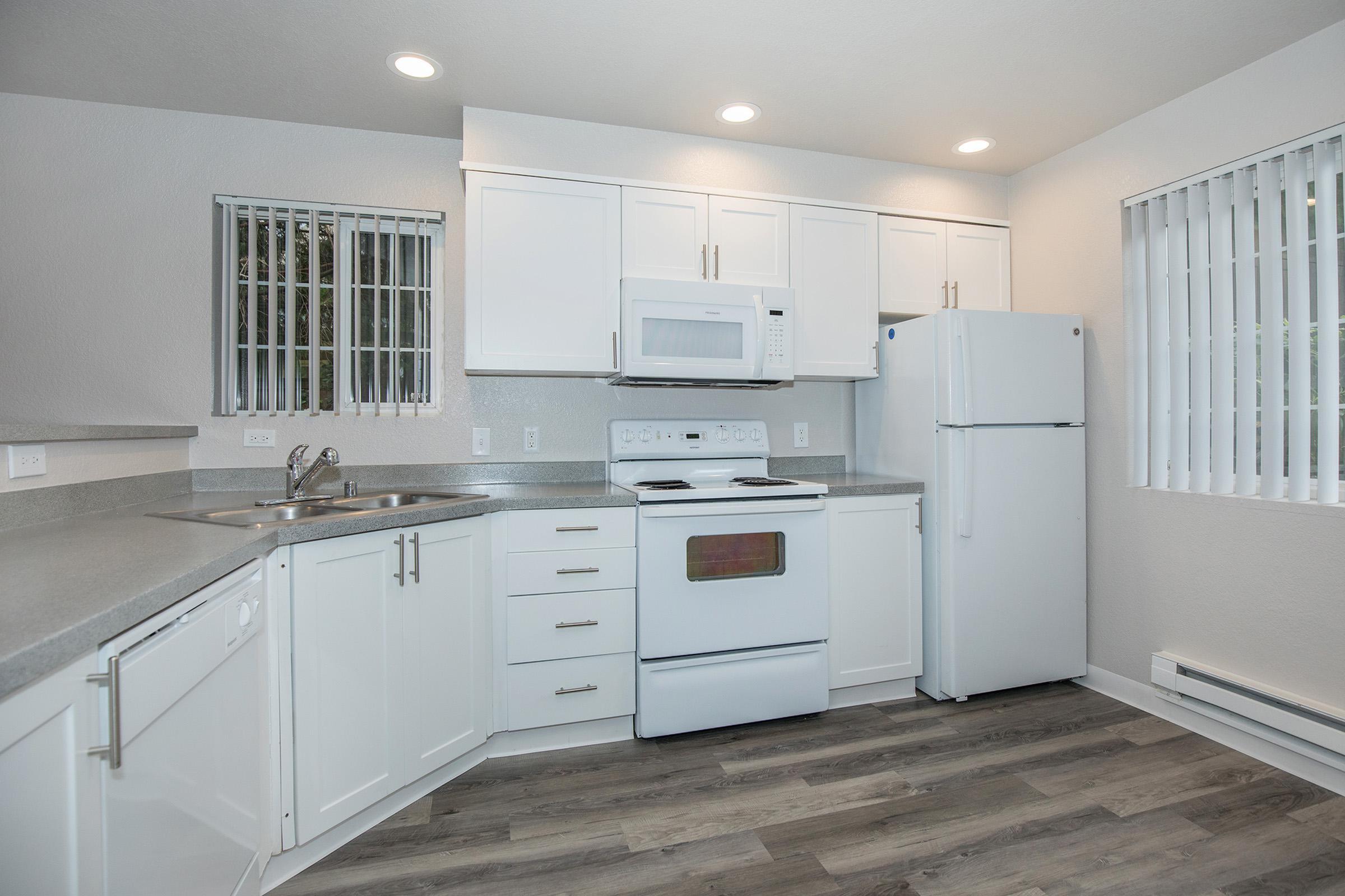 View Photos | Meridian Green Townhomes