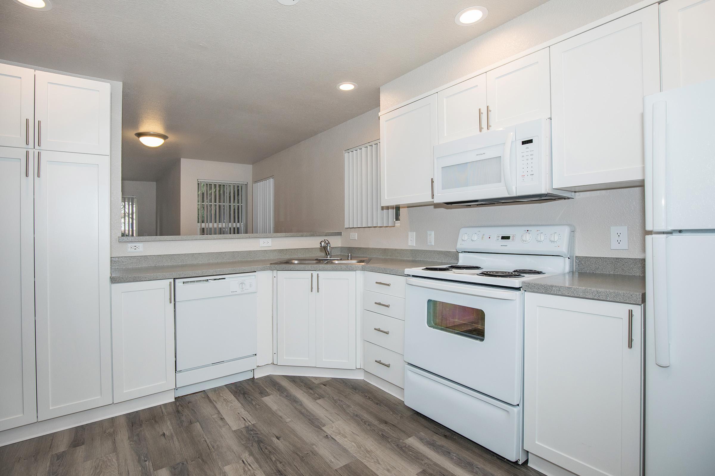 View Photos | Meridian Green Townhomes