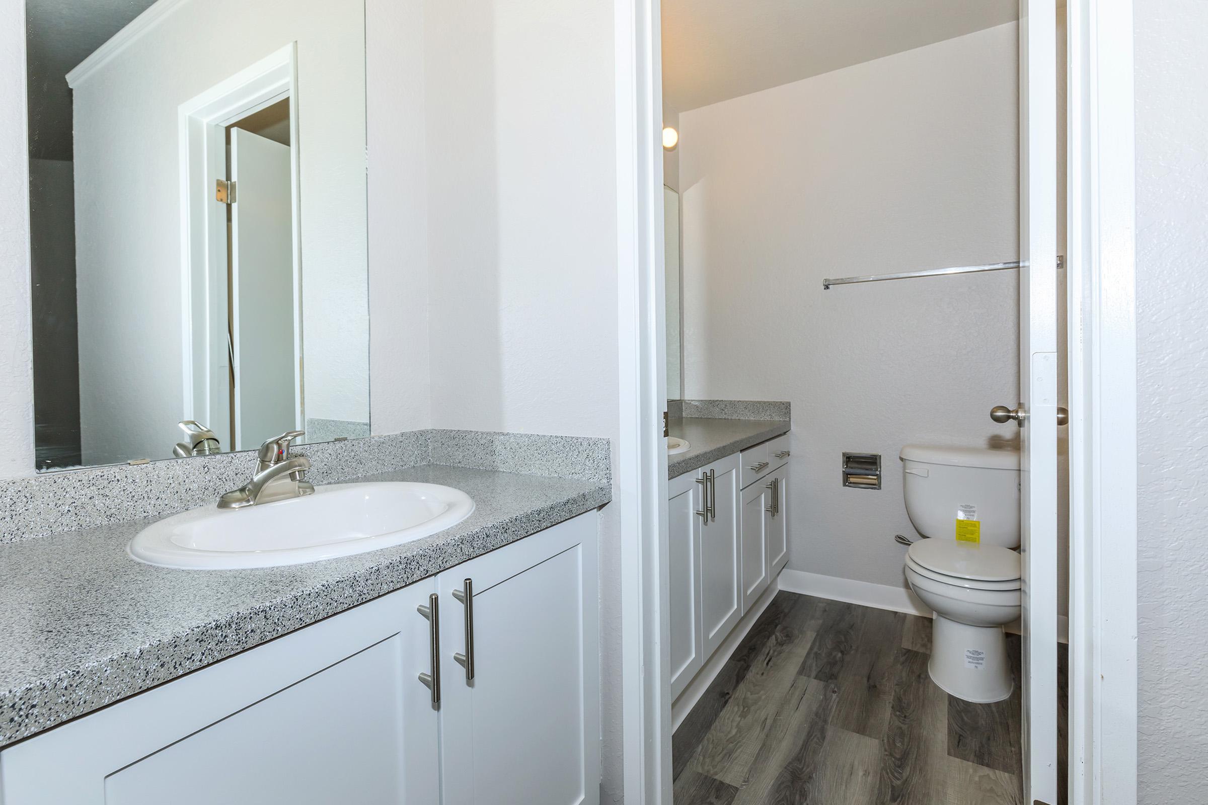 View Photos | Meridian Green Townhomes