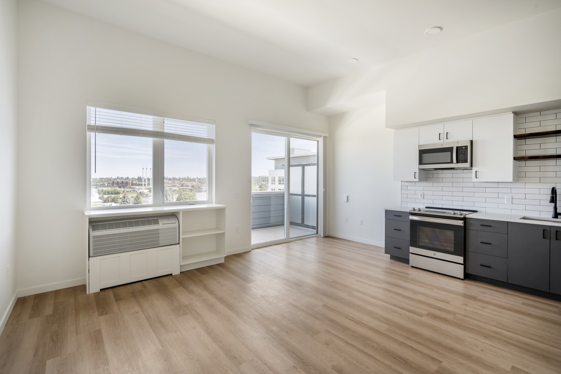 Photo Gallery | The Current Apartments in Bend, OR | Bend Apartments