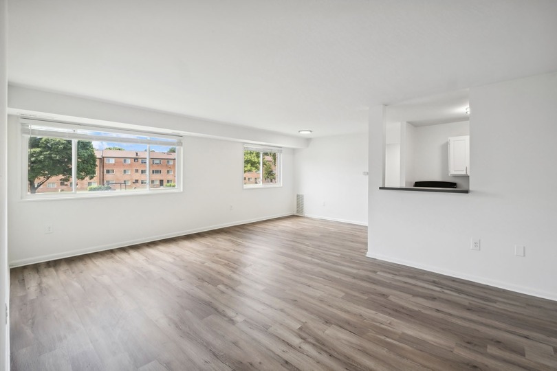 View Photos | ReNew Springfield