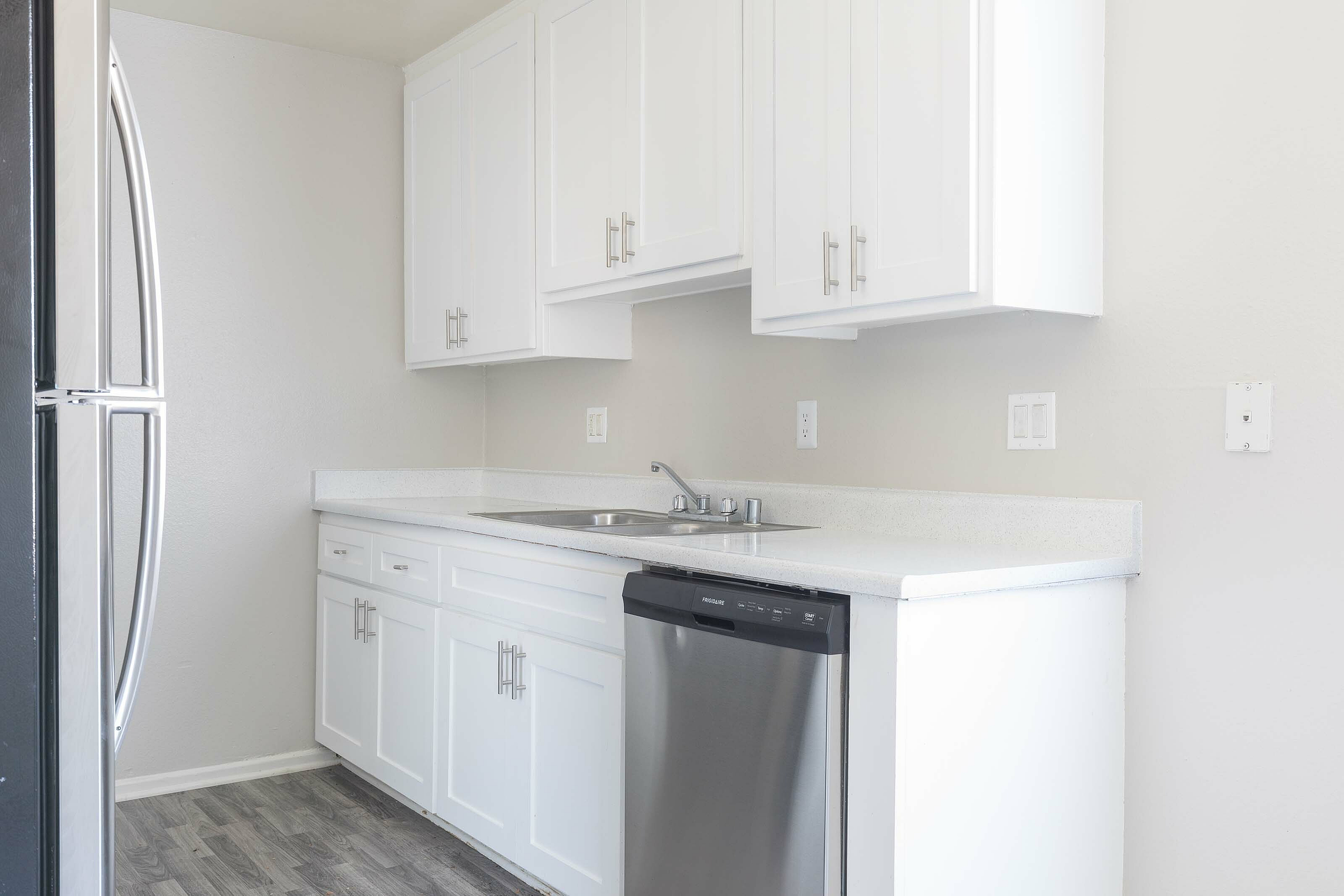 View Our Gallery | ReNew at Towngate Apartment Homes, Moreno Valley, CA