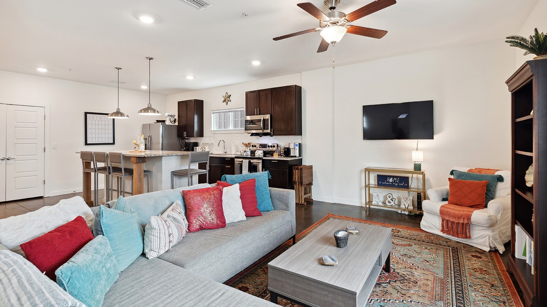 Now Leasing 3 and 4-Bed Floorplans near University of South Alabama ...