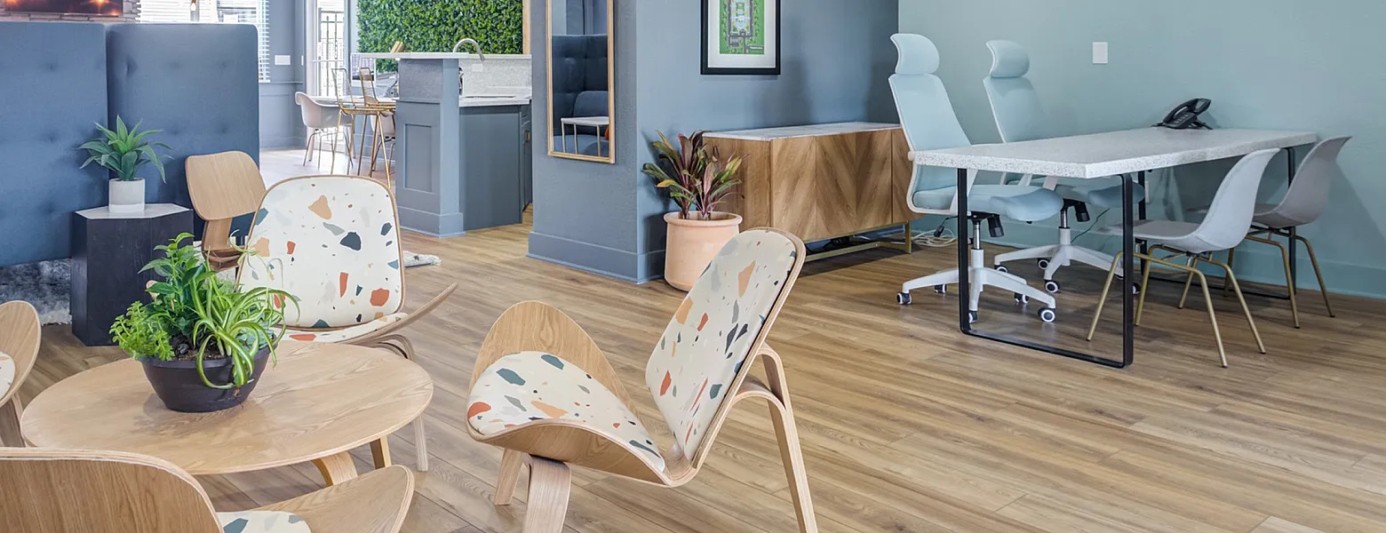 Pet Friendly Apartments In Normal IL | The Social Normal