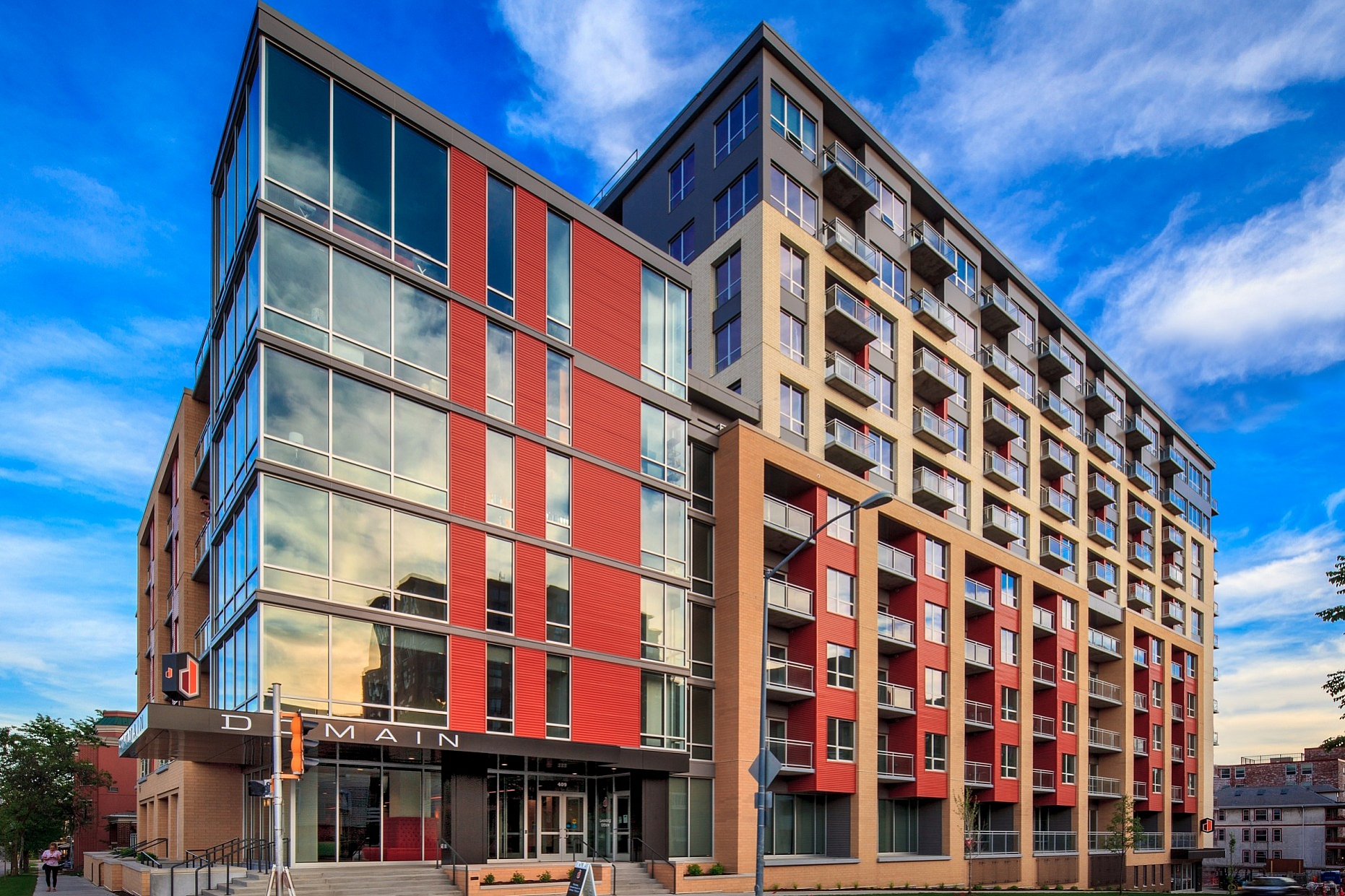 Domain Apartments | Luxury Studio 1 & 2 Bedroom Apartments in Madison WI