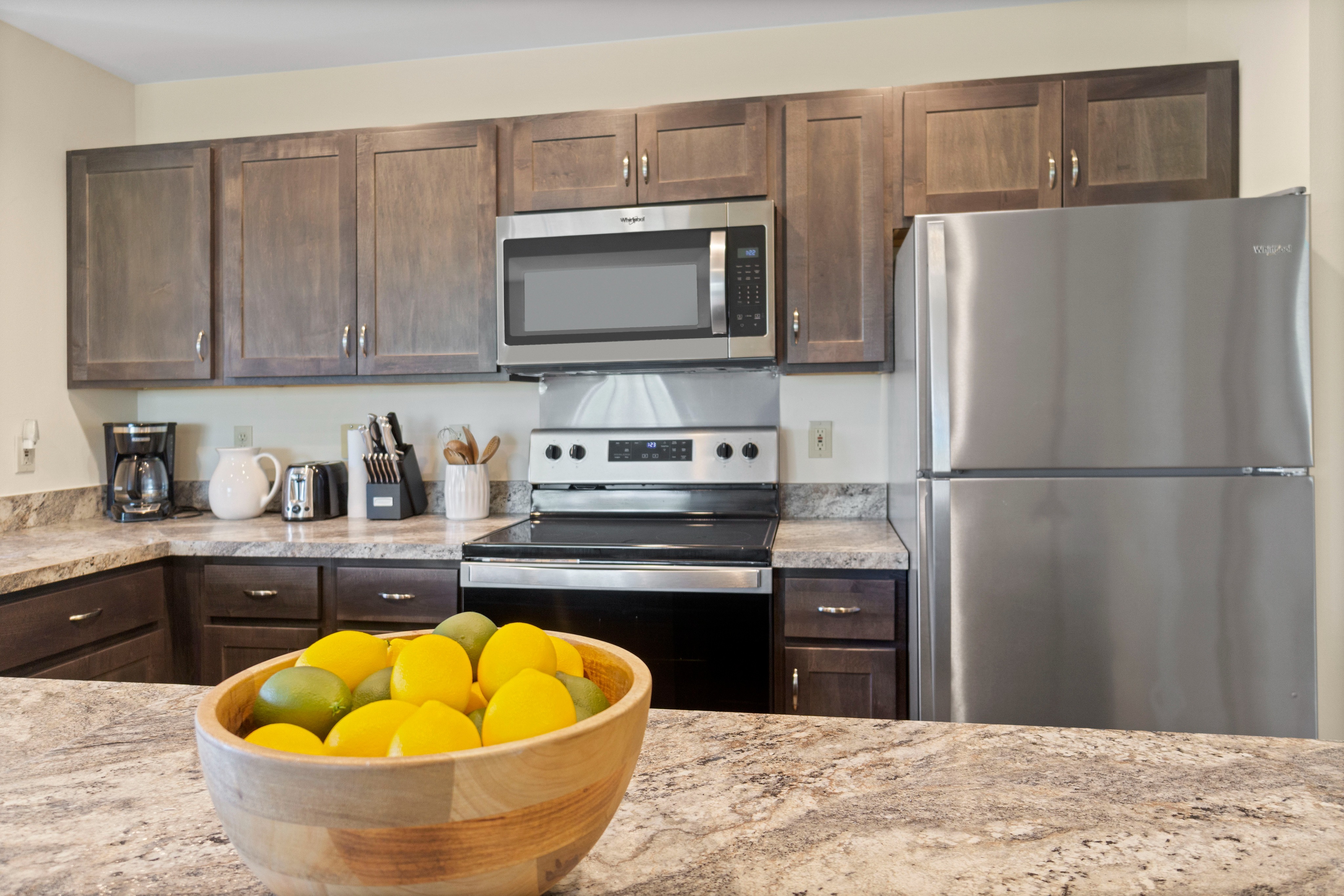 Photo Gallery & Tour | Saddle Brook Apartments