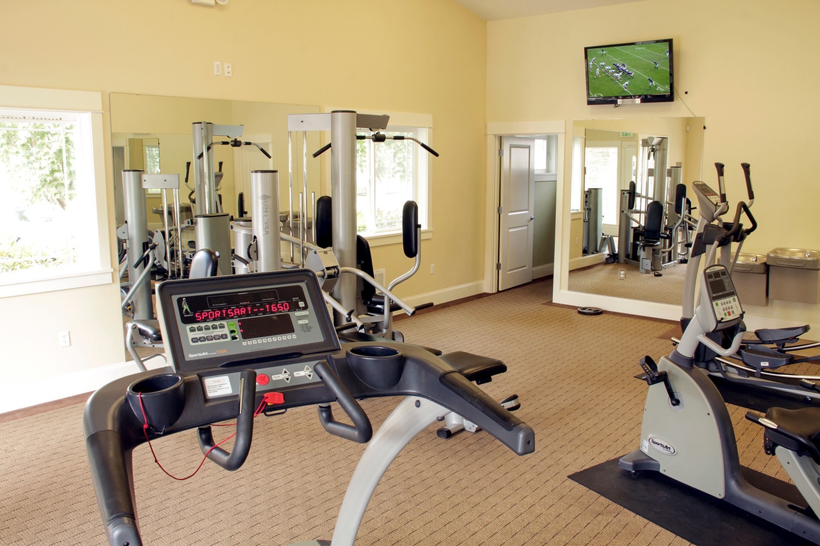 View Photos & Take A Virtual Tour | Cedar Court Apartments