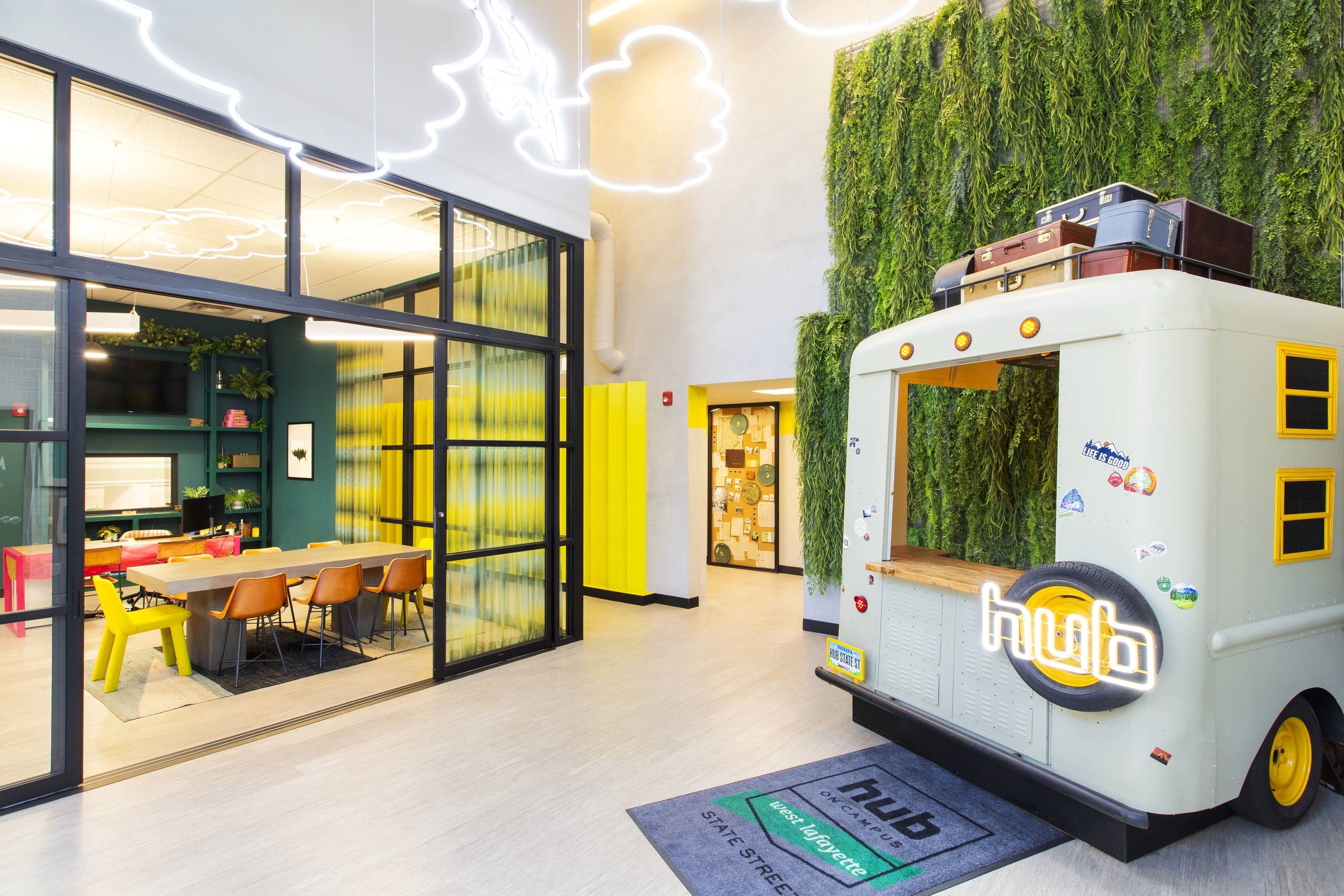 Hub WL - State Street Apartment Rentals