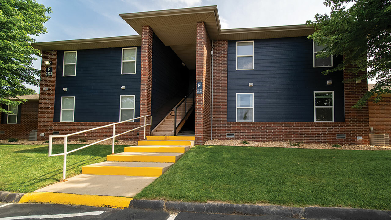 Cambridge Park Apartment Home Rental in Springfield Missouri