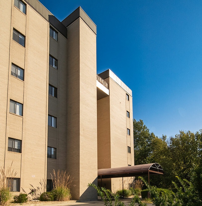 View Photos | Regency Tower