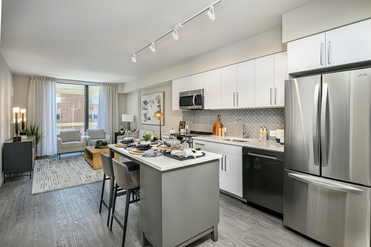 Gallery: Take a Peek Stunning Luxury Apartments in Arlington