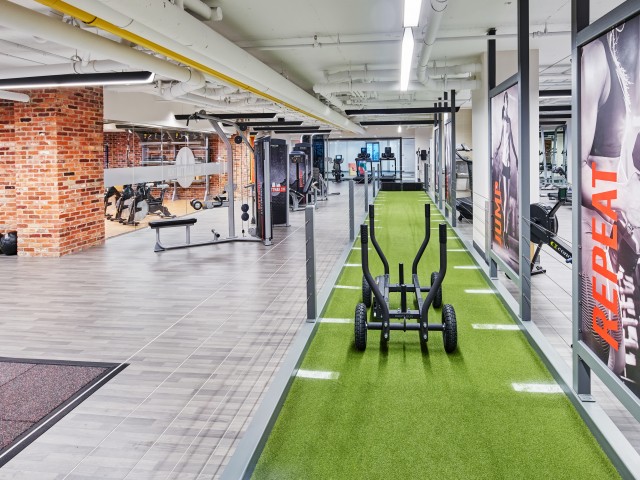 Apartment & Community Amenities | Courtland Towers