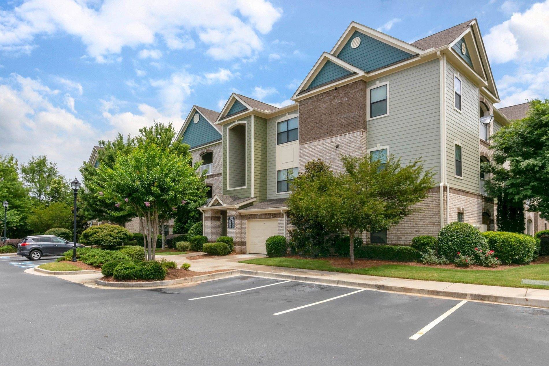 View Photos | Waterstone