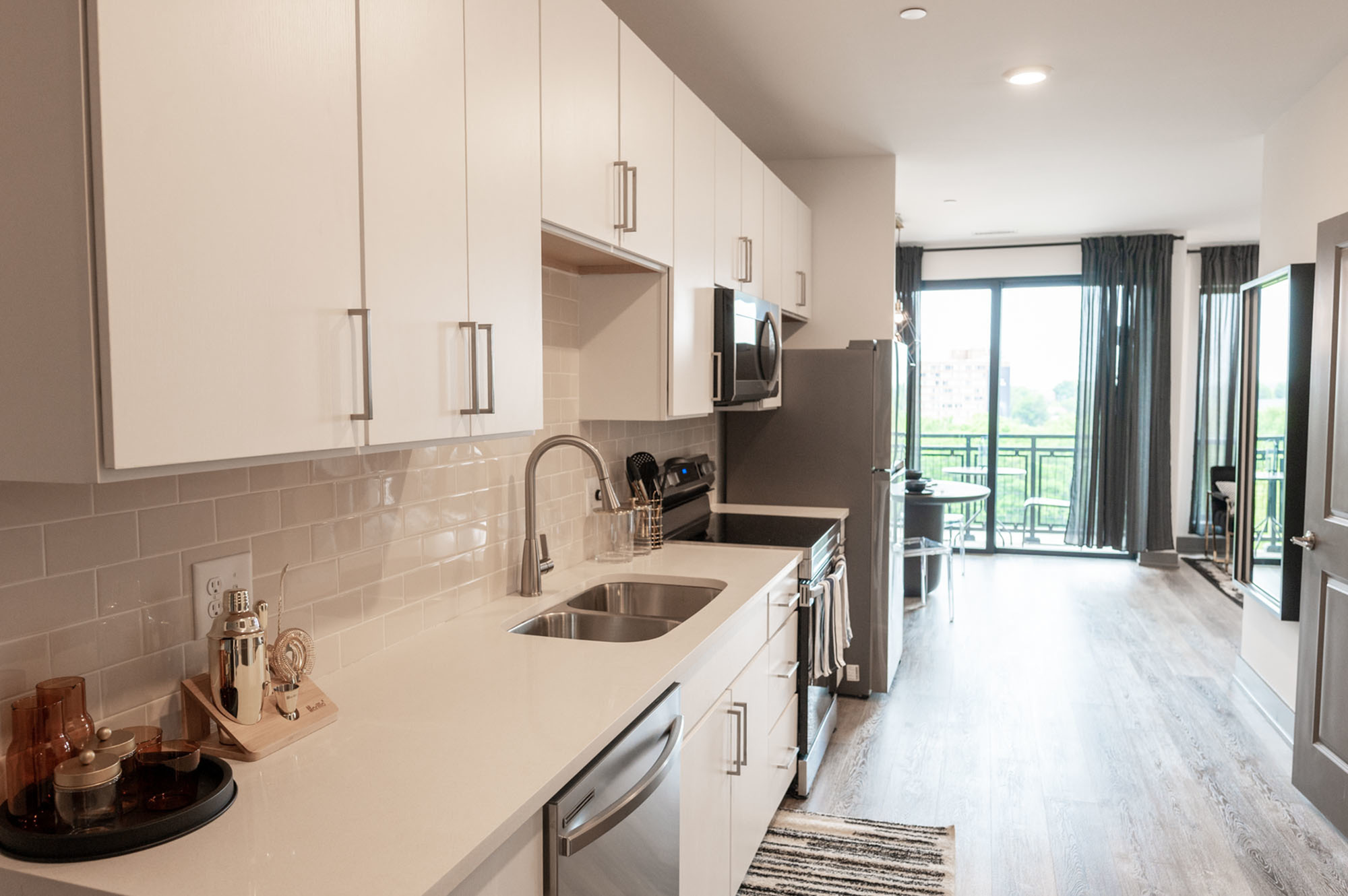 View Photos & Take A Virtual Tour | Castleberry Park