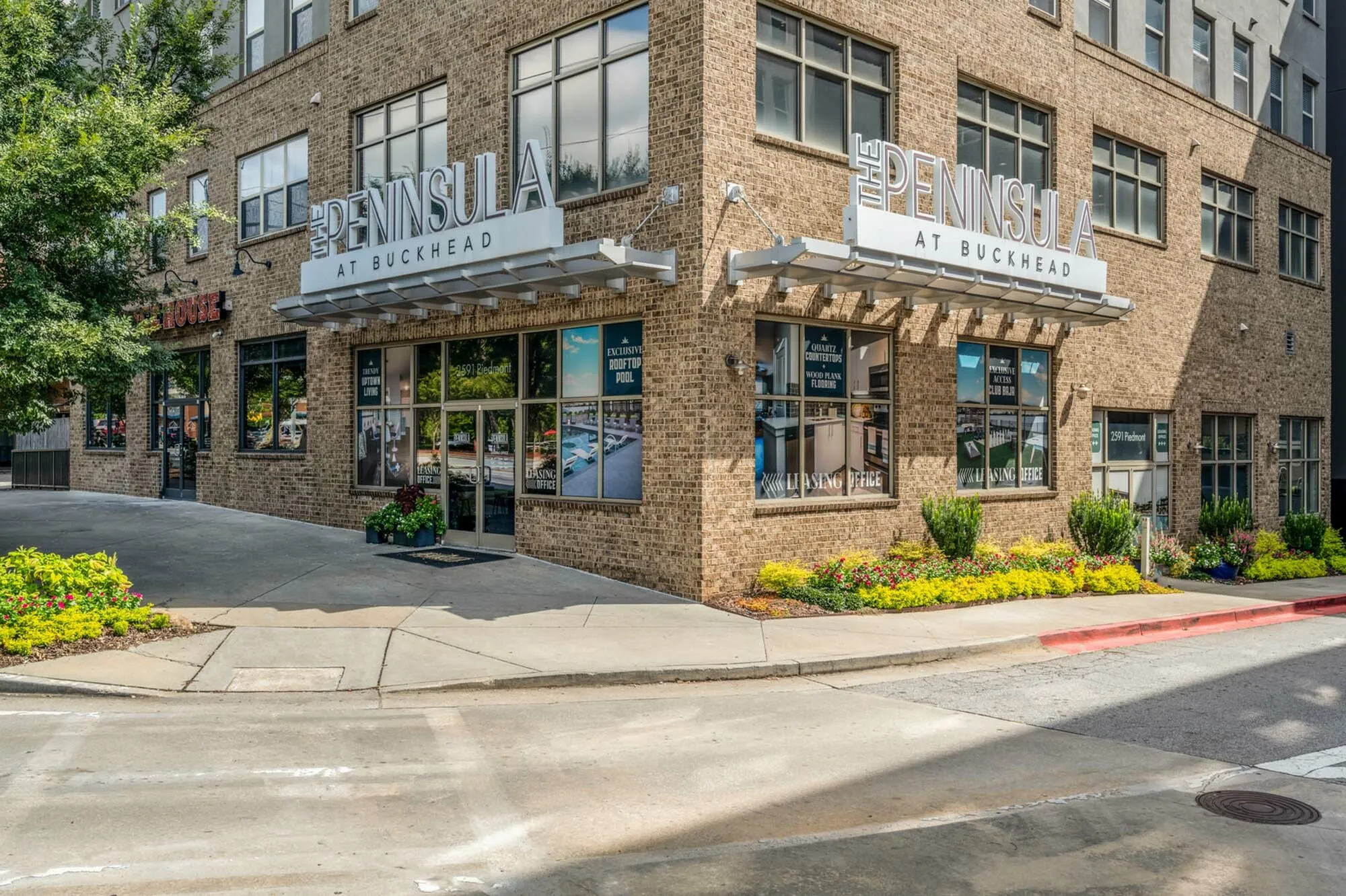 View Photos | The Peninsula at Buckhead