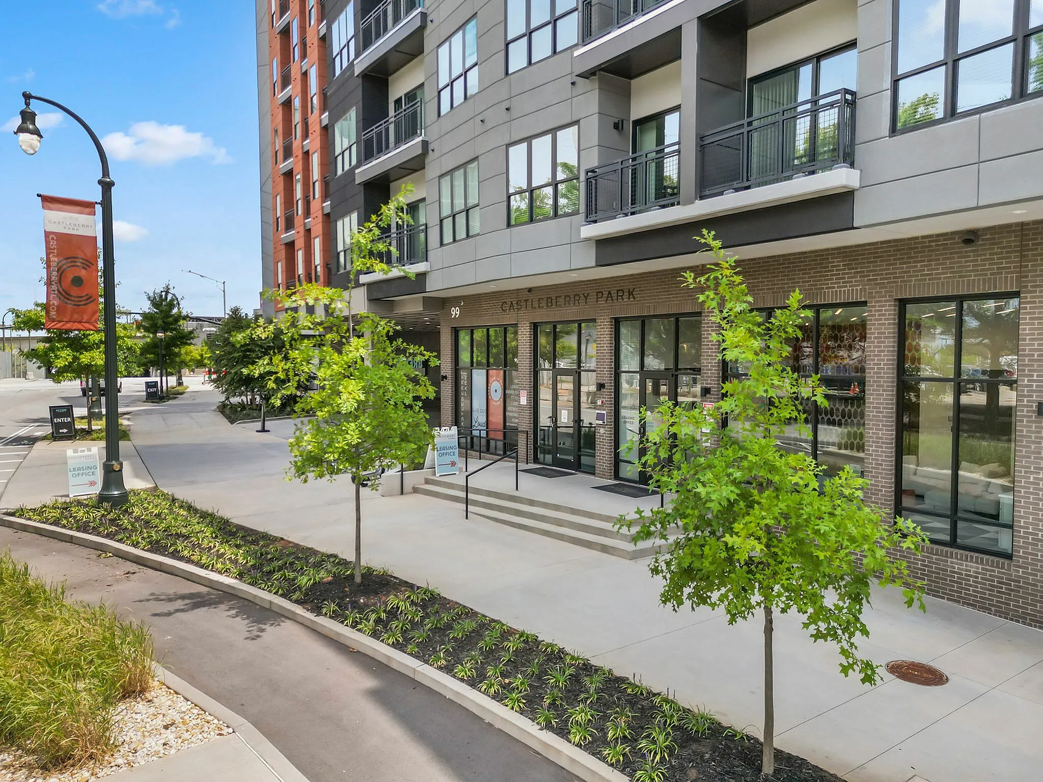 View Photos & Take A Virtual Tour | Castleberry Park