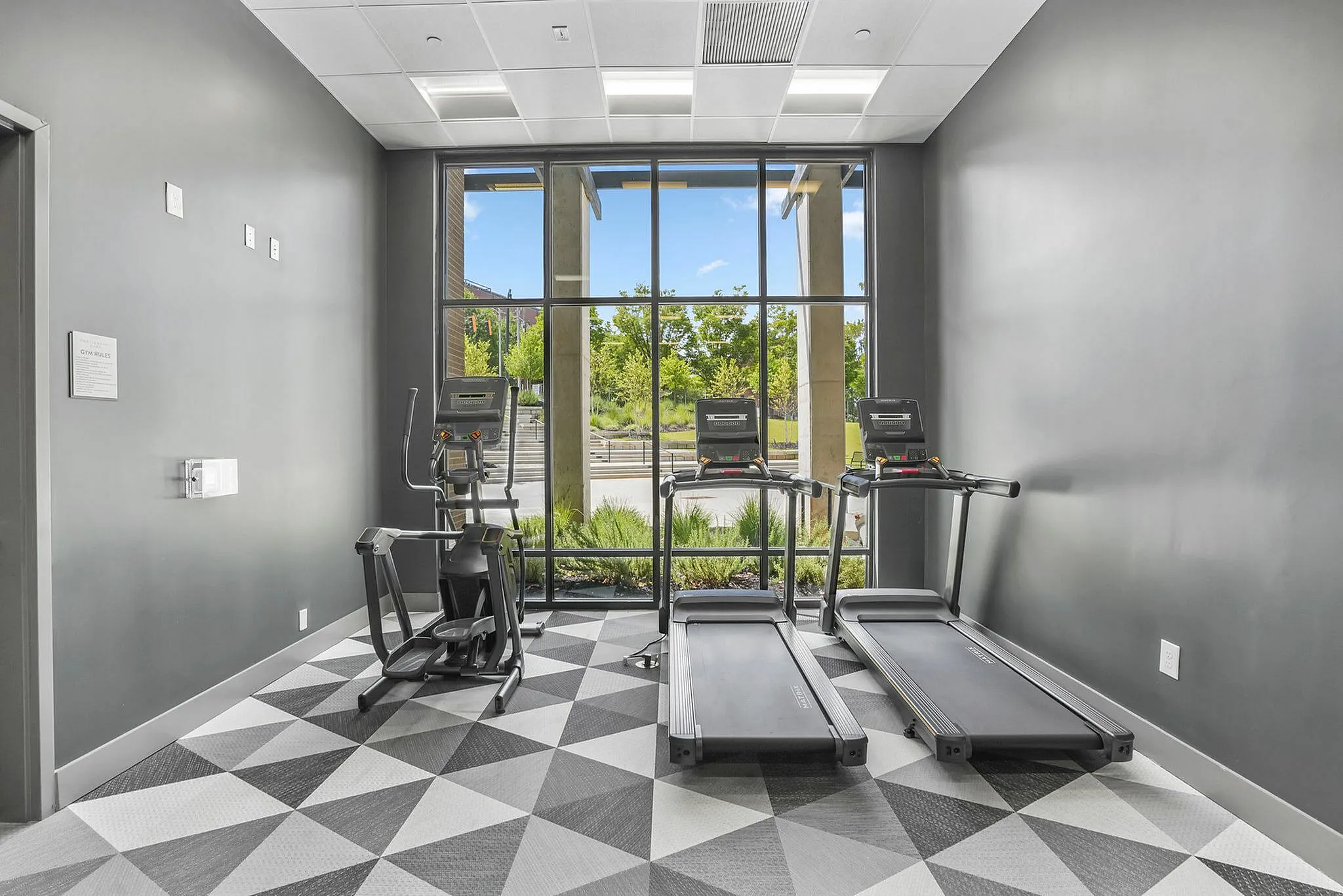 View Photos & Take A Virtual Tour | Castleberry Park