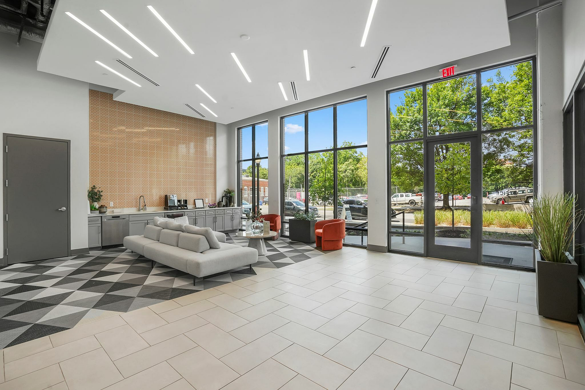 View Photos & Take A Virtual Tour | Castleberry Park