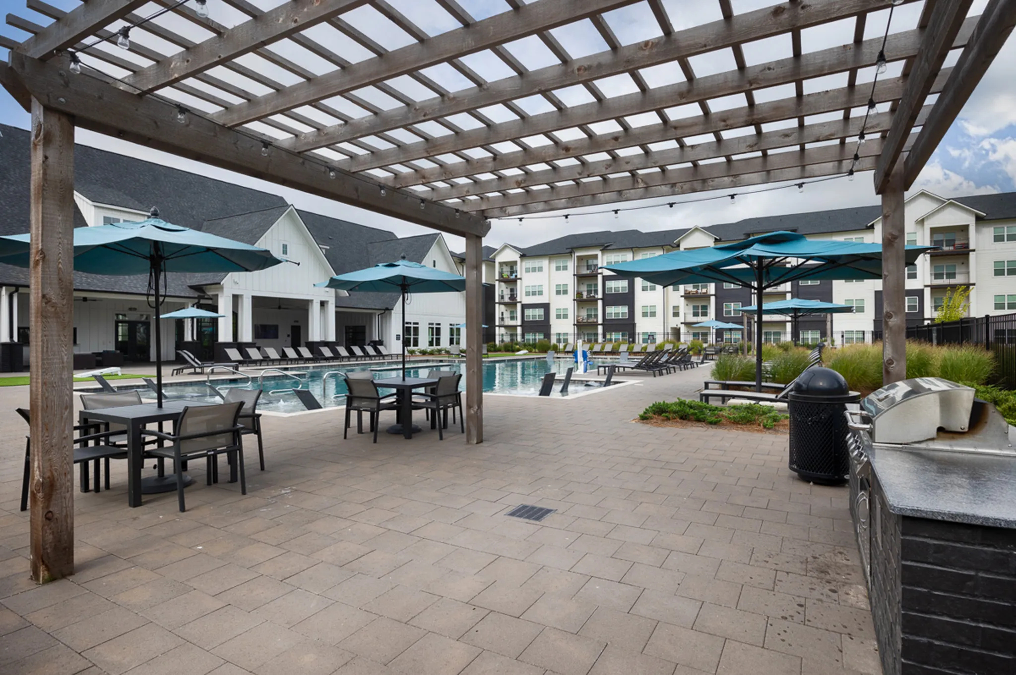 Pet-Friendly Apartments in Athens | Gateway Village