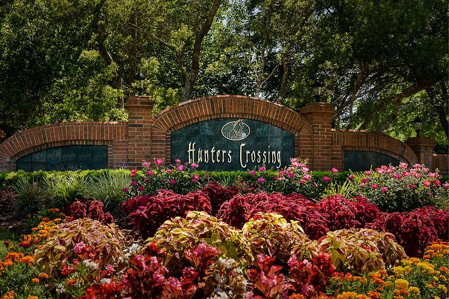 View Photos | Hunters Crossing